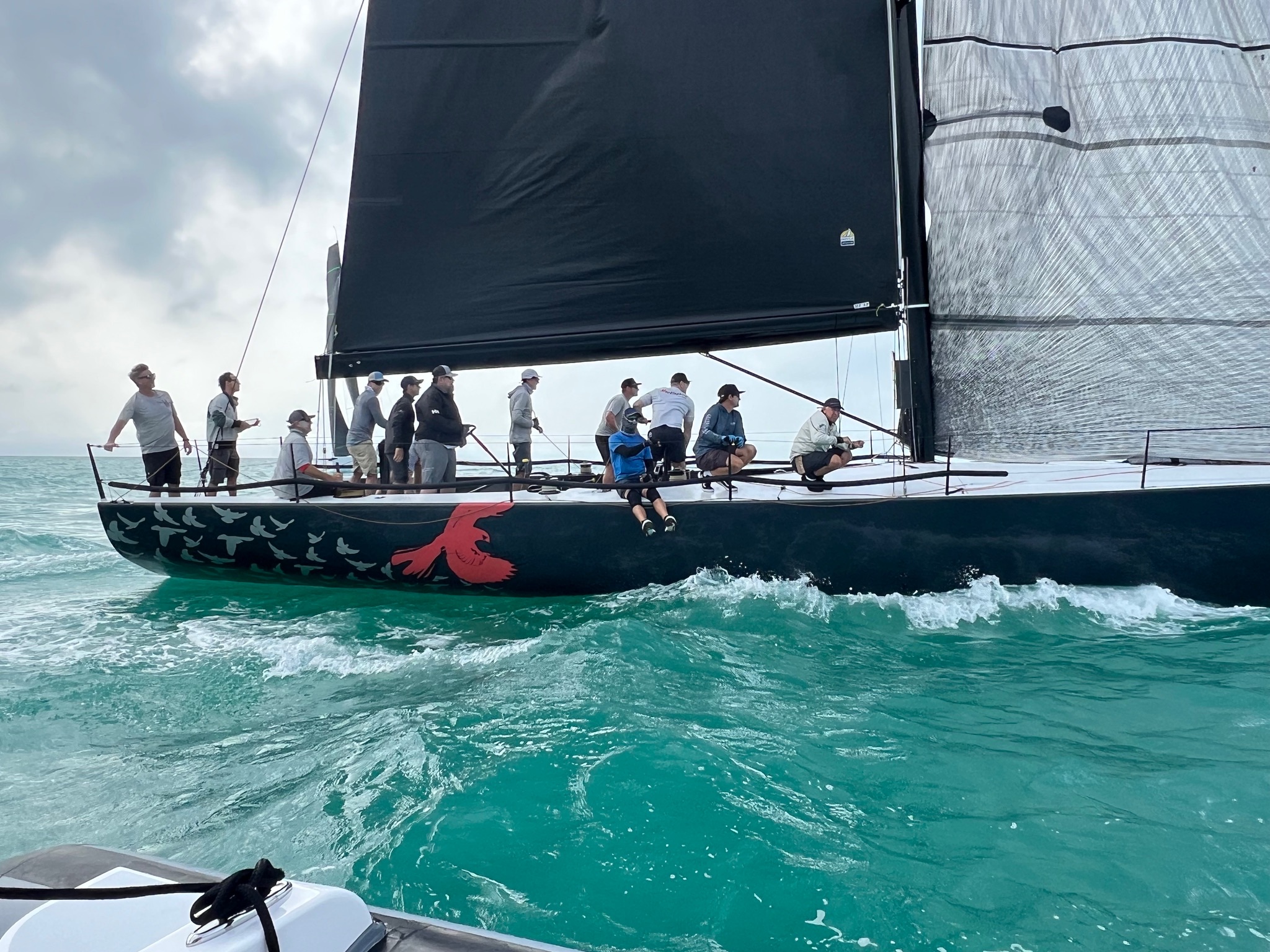 PHOTOS – GL52 Series
