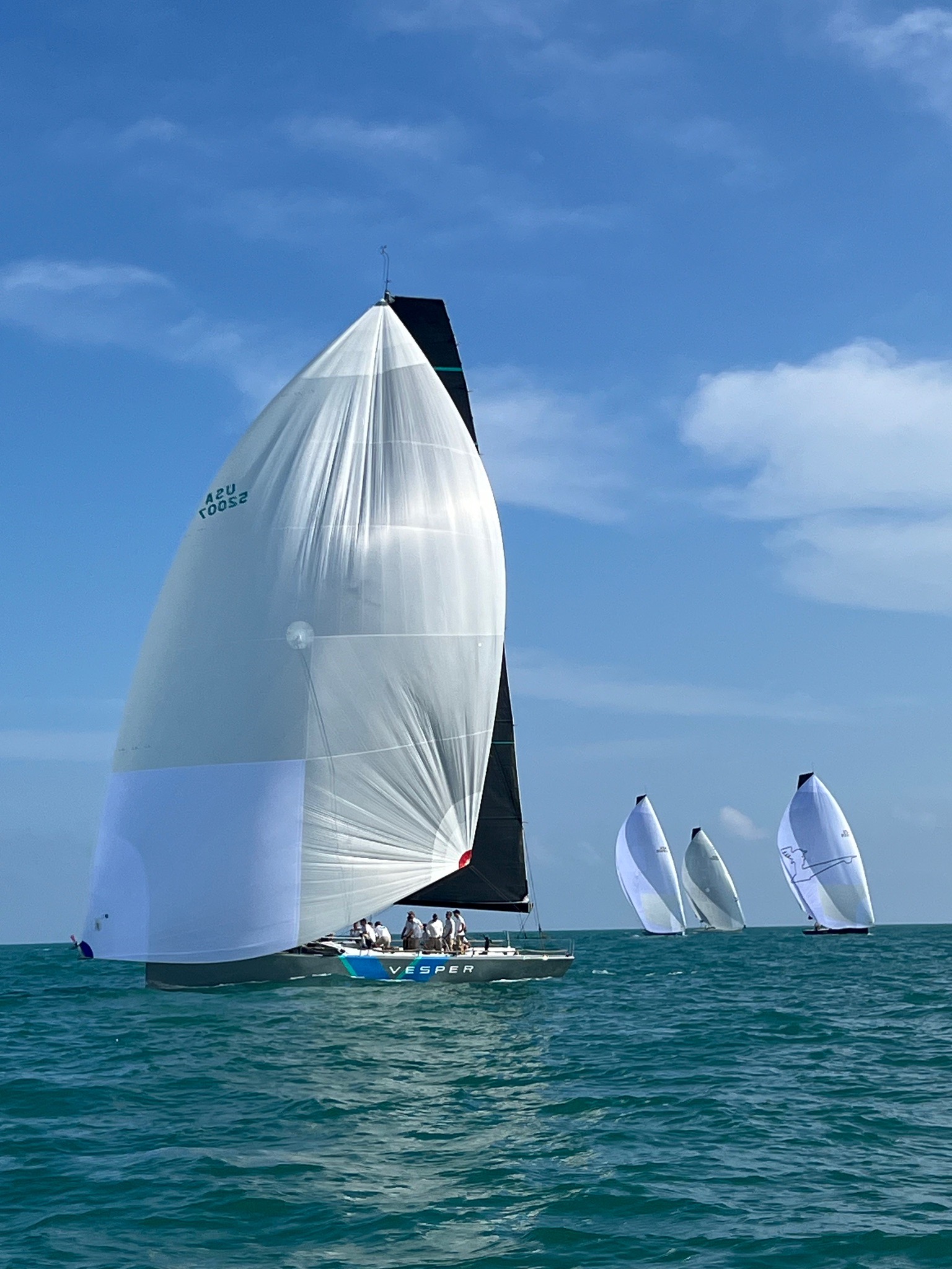PHOTOS – GL52 Series